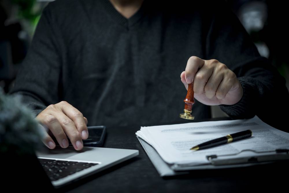 Traduction assermentée : qu'est-ce qu'un traducteur assermenté ...